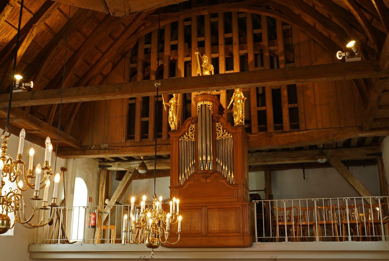 Het orgel van het Boterkerkje in restauratie - Het Boterkerkje